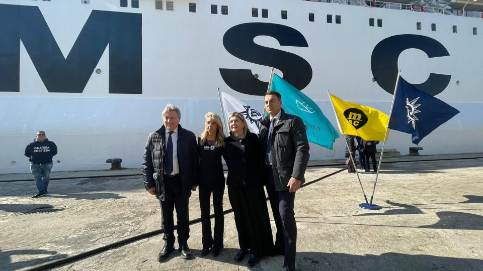 The MSC ferry Aurelia left for Iskenderun loaded with humanitarian aid ...