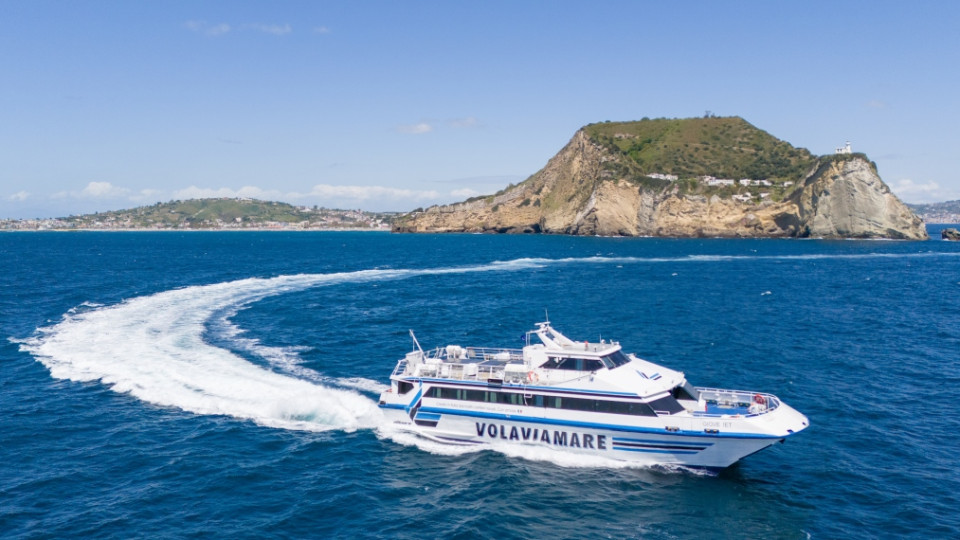 Alilauro fits Giove Jet's engine with Volvo Penta technology | Ship2Shore