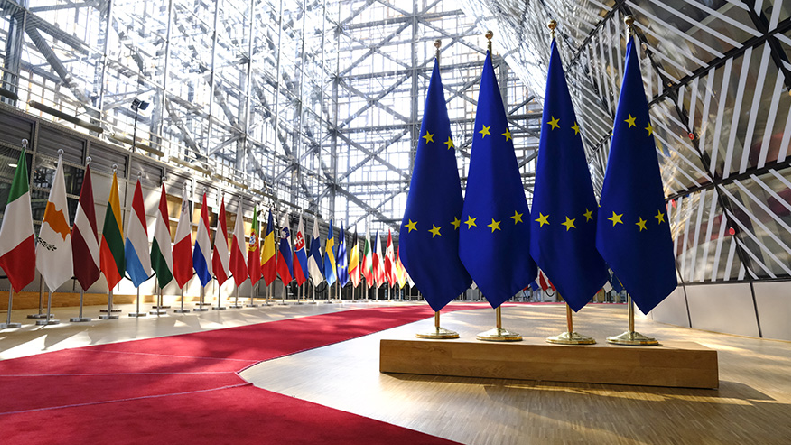 Approvate definitivamente le nuove norme europee sui fuel green per lo shipping | Ship2Shore