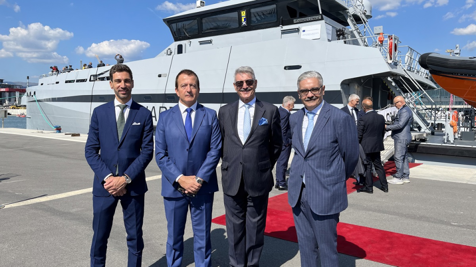 Cantiere Navale Vittoria delivers a new patrol vessel to the Italian ...