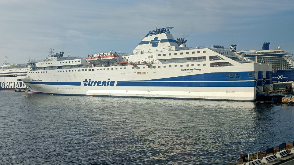 Tirrenia closes its historic Palermo-Naples route, marking the end of ...